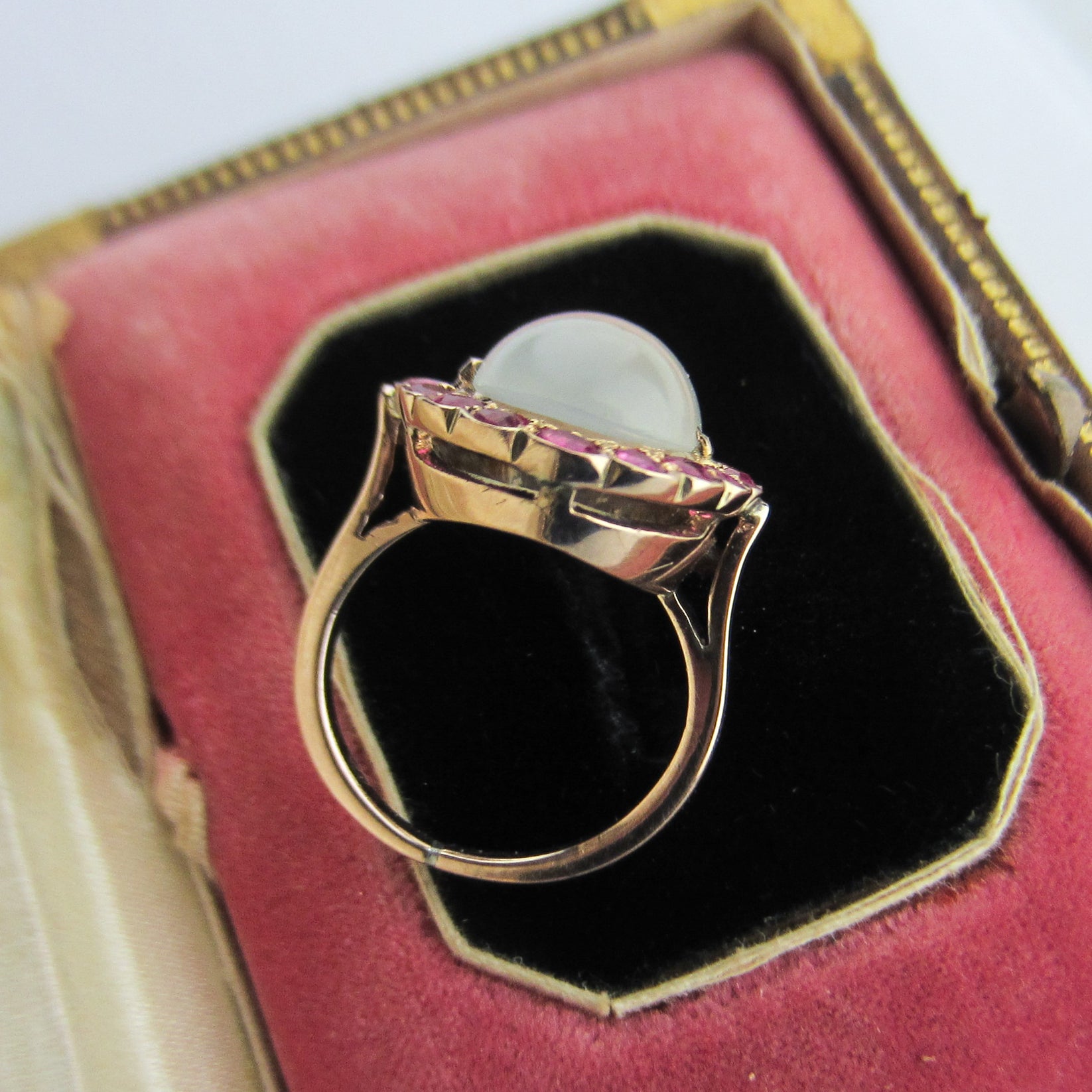 SOLD—Retro Moonstone and Ruby Ring 14k c. 1940 – Bavier Brook
