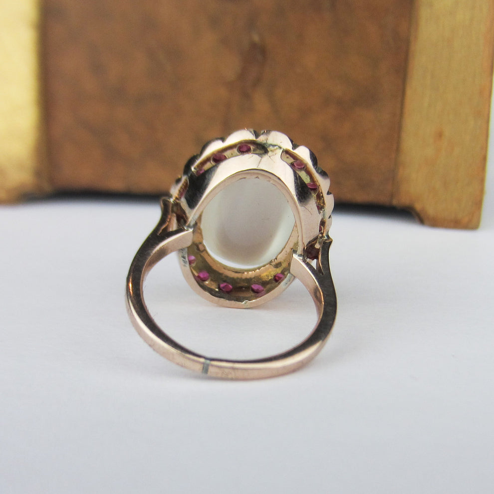 SOLD—Retro Moonstone and Ruby Ring 14k c. 1940 – Bavier Brook
